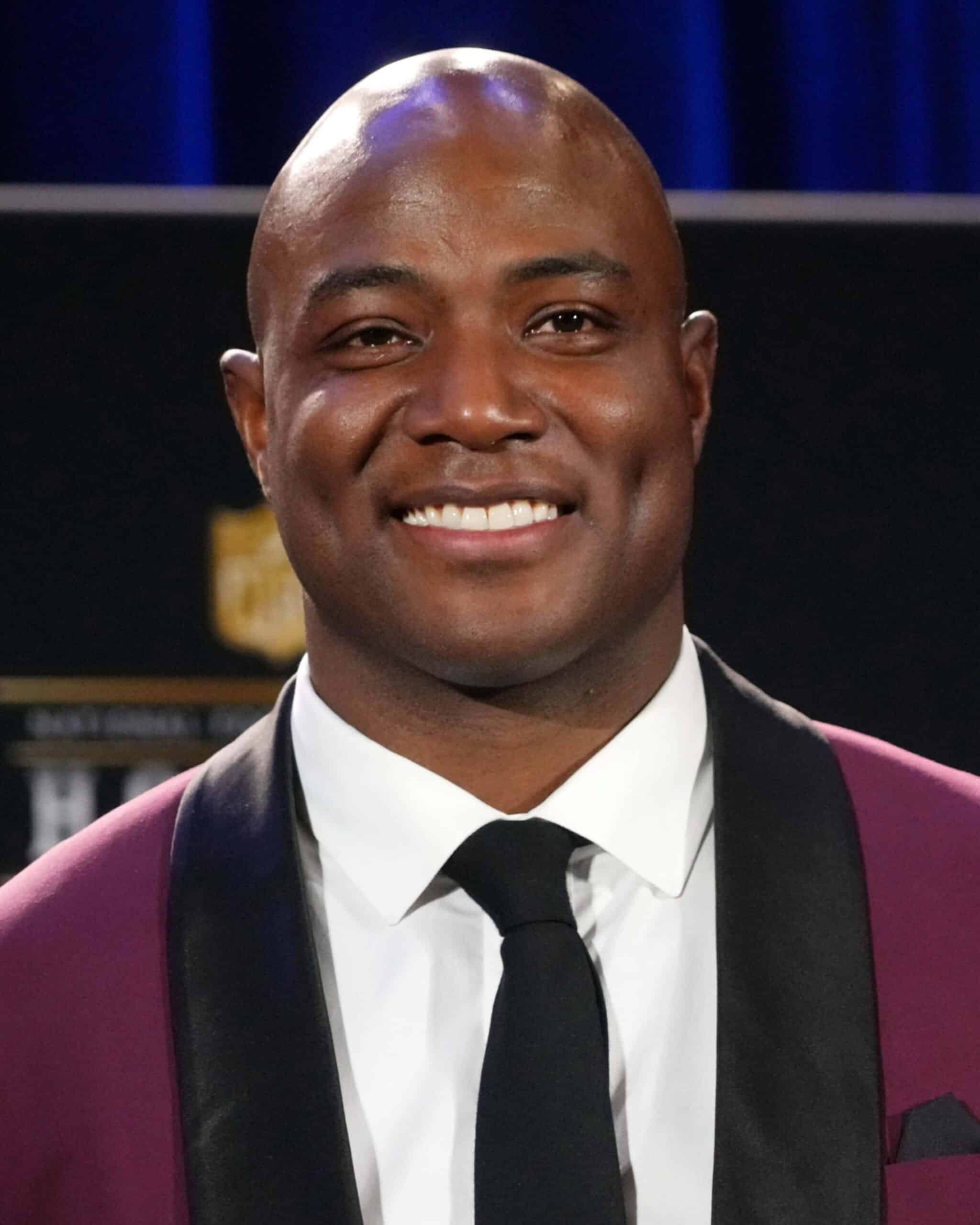 DeMarcus Ware Hall Of Fame NFL | SPORTS TEAM HISTORY