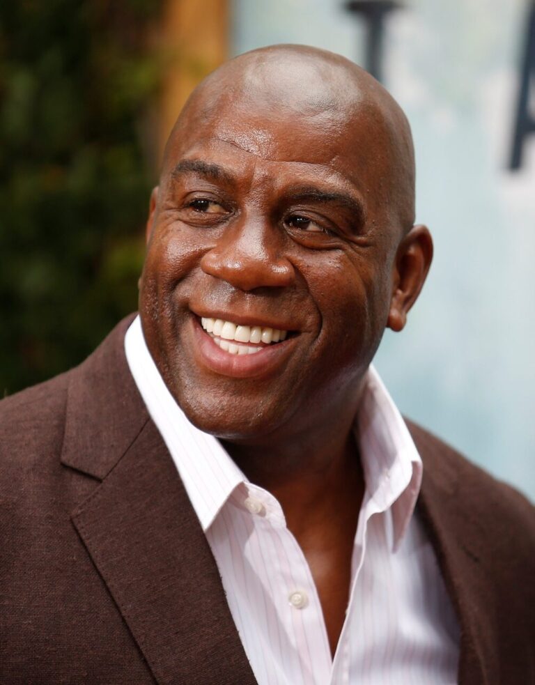 Magic Johnson Hall of Fame NBA | SPORTS TEAM HISTORY