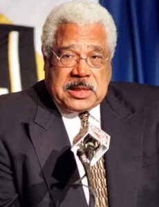 Wayne Embry Hall of Fame NBA | SPORTS TEAM HISTORY